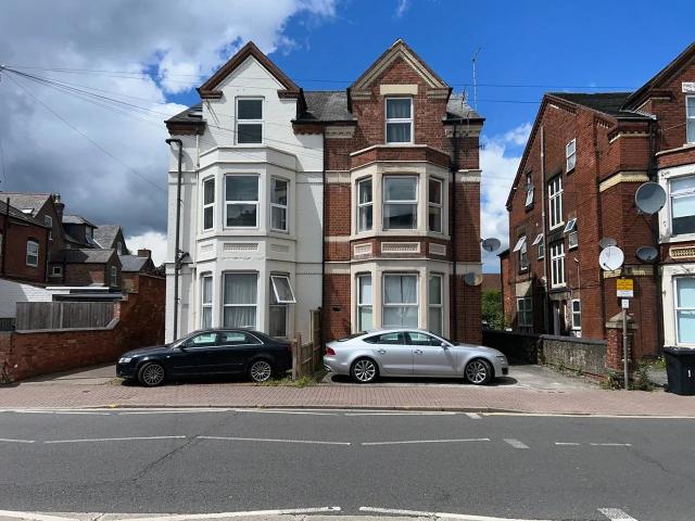 Apartment at Queens Road, Nottingham