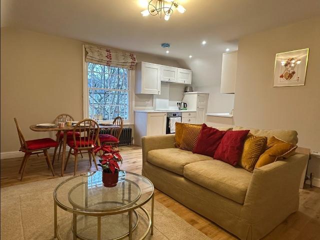 Apartment at Queens Terrace, Exeter