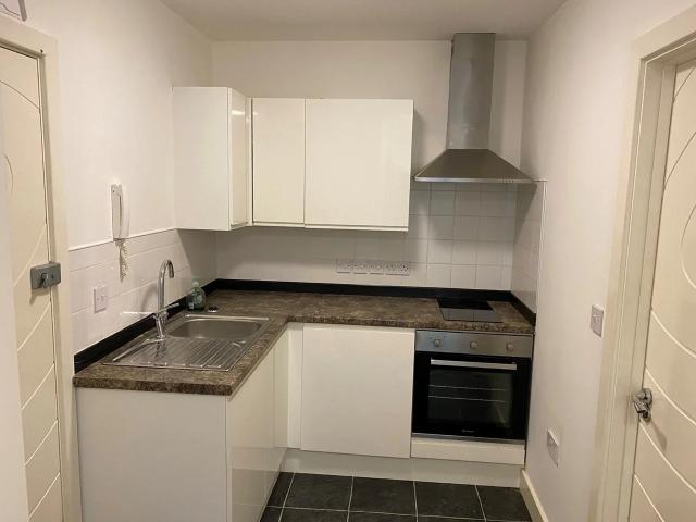 Apartment at Queen's Terrace, Southampton