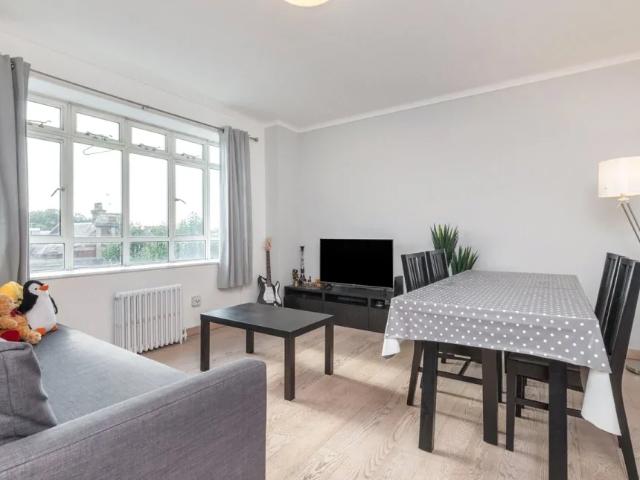 Apartment at Queen's Yard, Greater London