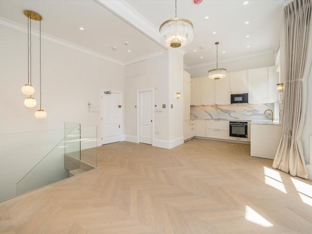 Apartment at Queensberry Place, Greater London
