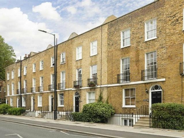 Apartment at Queensbridge Road, Greater London