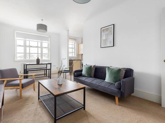 Apartment at Queensbridge Road, Greater London