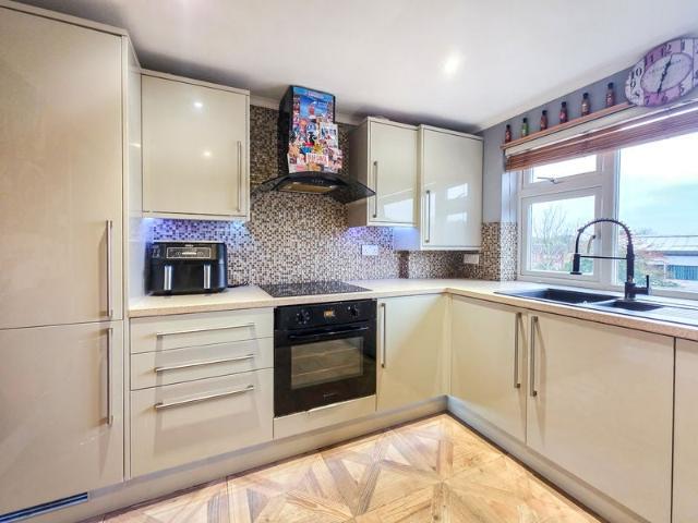 Apartment at Queensmead Road, Chepping Wycombe