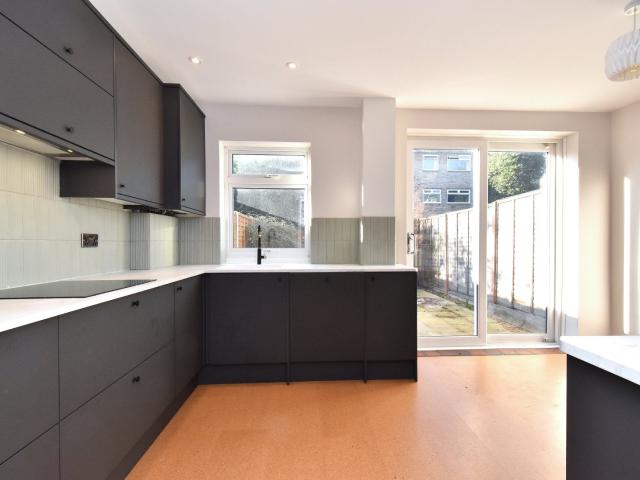 Apartment at Queenswood Road, Greater London