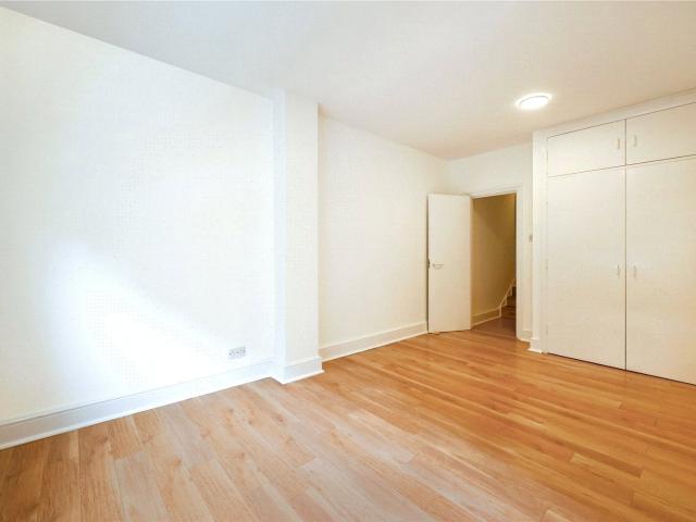 Apartment at Queensway, City of Westminster