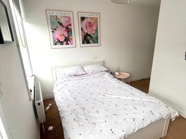 Apartment at Queensway, City of Westminster