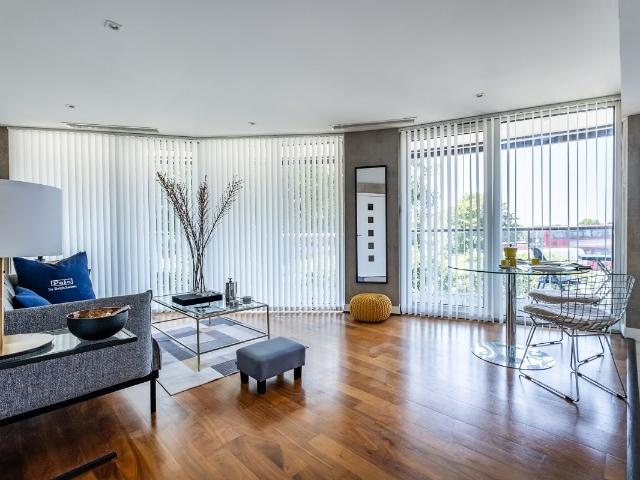 Apartment at Queenstown Road, Greater London