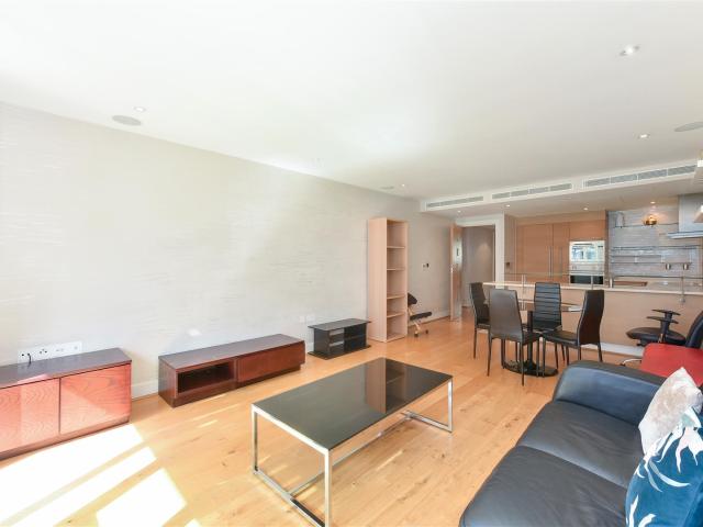 Apartment at Queenstown Road, London