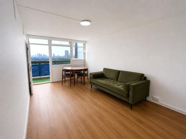 Apartment at Rotherhithe New Road, Greater London