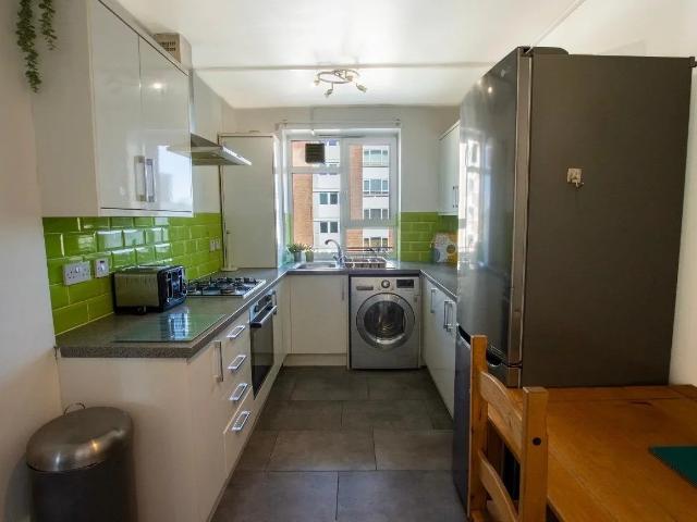 Apartment at Rotherhithe New Road, Greater London