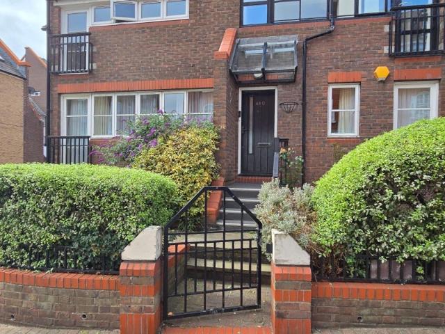 Apartment at Rotherhithe Street, Greater London