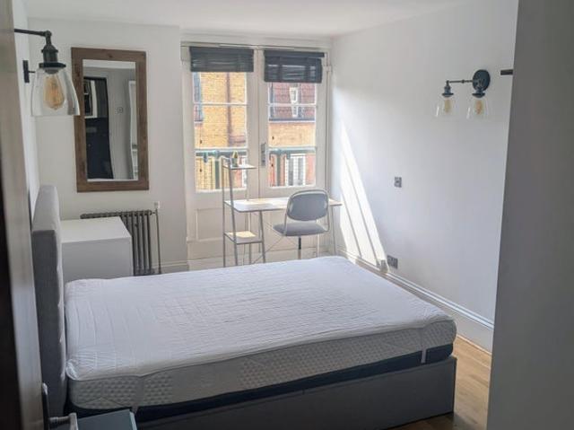 Apartment at Rotherhithe Street, Greater London