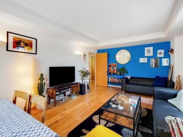 Apartment at Rotherhithe Street, Greater London