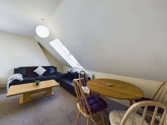 Apartment at Round Hill Crescent, Brighton