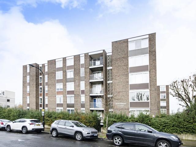 Apartment at Rowley Way, City of Westminster