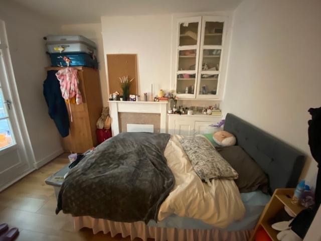 Apartment at Rowlls Road, Greater London
