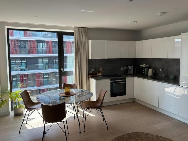 Apartment at Royal Crest Avenue, Greater London