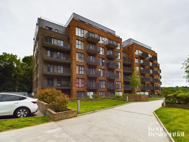 Apartment at Royal Engineers' Road, Maidstone