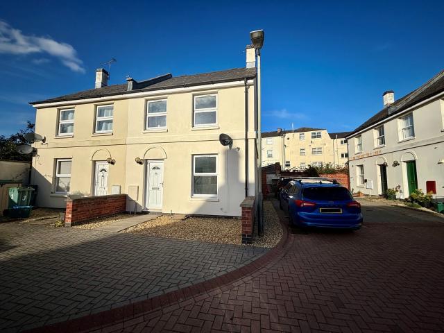Apartment at Royal Oak Mews, Cheltenham