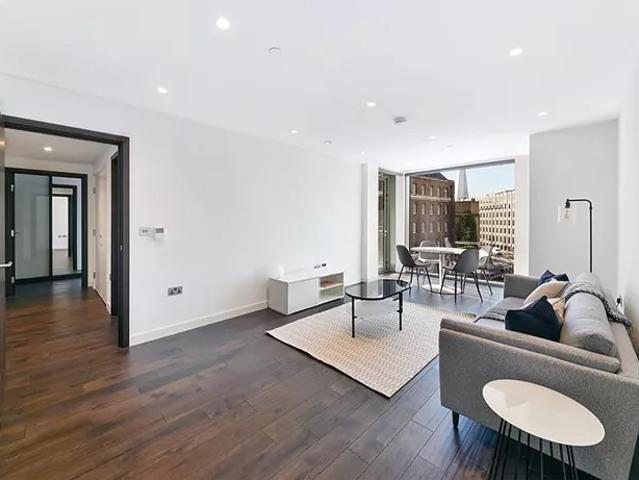 Apartment at Royal Mint Street, Greater London