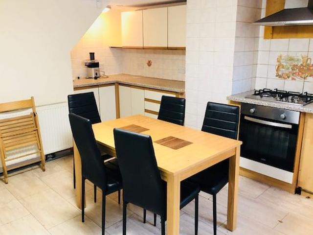 Apartment at Royal Park Avenue, Leeds