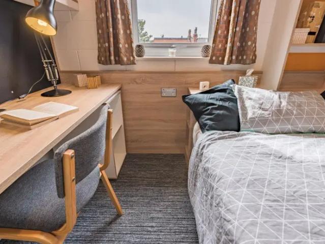 Apartment at Royal Park Road, Leeds