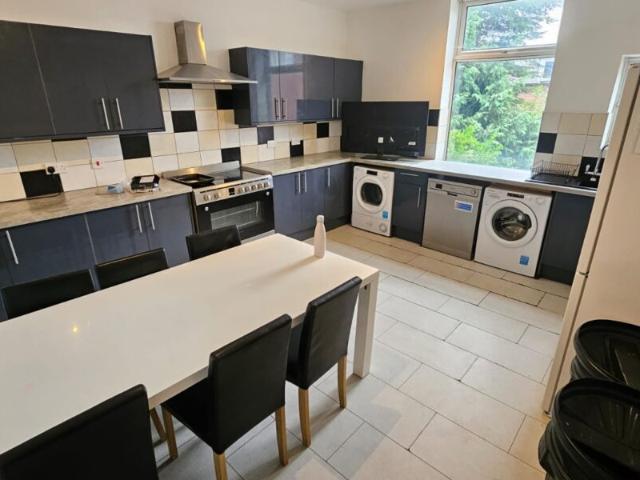 Apartment at Royal Park Road, Leeds