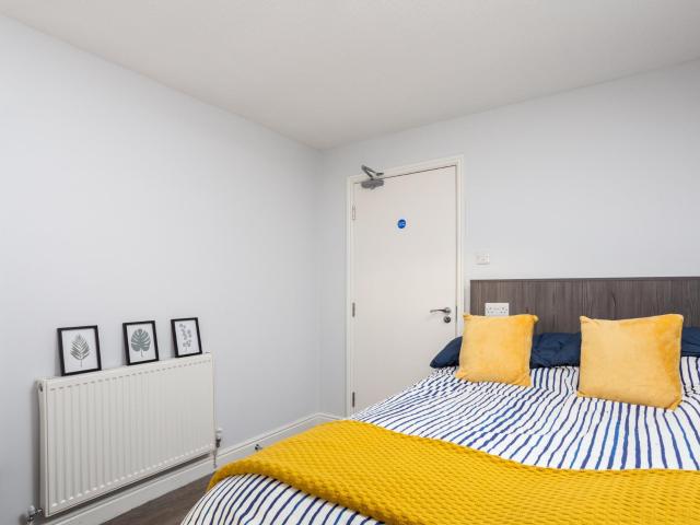 Apartment at Royal Park Road, Leeds