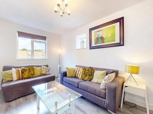 Apartment at Robert Street, Greater London
