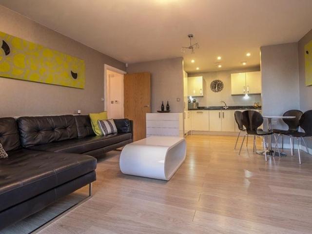 Apartment at Robsart Street, Greater London