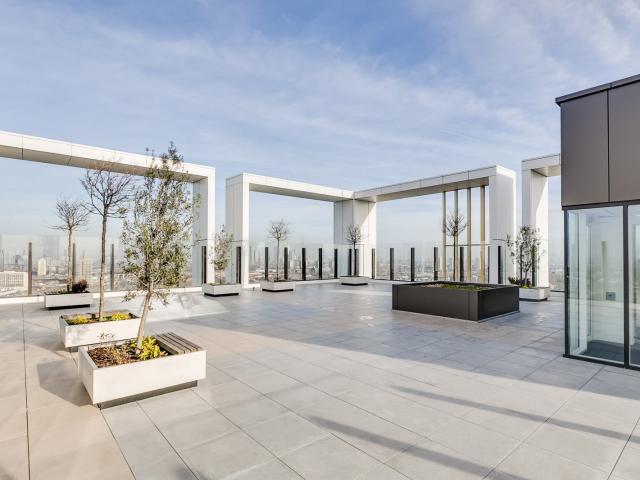 Apartment at Robsart Street, Greater London