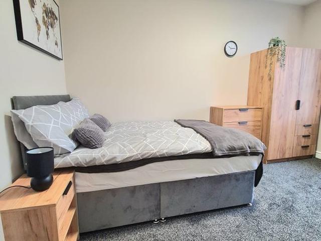 Apartment at Rochdale Road, Royton