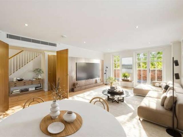 Apartment at Rochester Row, City of Westminster
