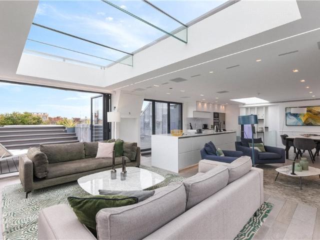 Apartment at Rochester Row, City of Westminster