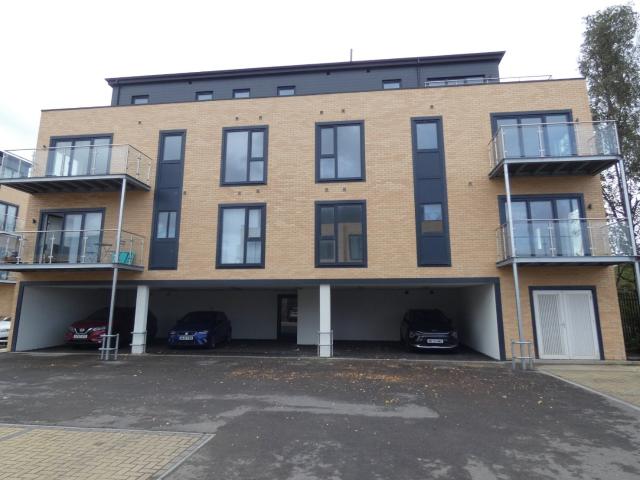 Apartment at Rochester Way, Dartford
