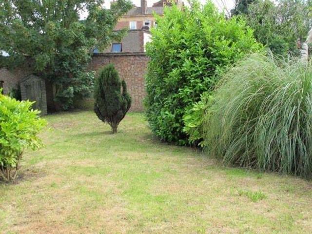 Apartment at Rochester Way Relief Road, Greater London