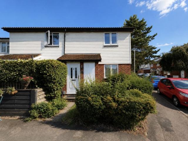 Apartment at Rochford Close, Broxbourne