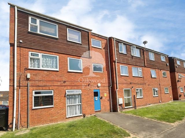 Apartment at Rochfords Gardens, Slough