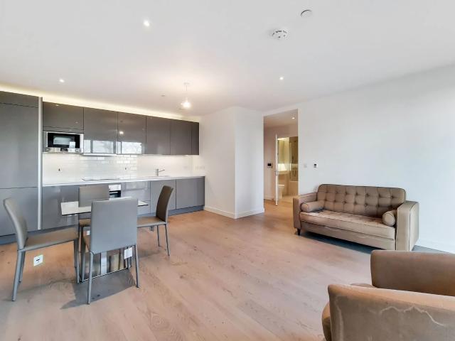 Apartment at Rodney Road, Greater London