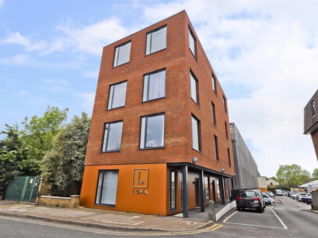 Apartment at Rodwell Close, Greater London
