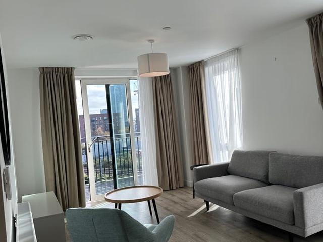 Apartment at Rolling Street, Salford