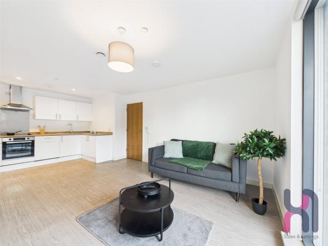 Apartment at Rolling Street, Salford