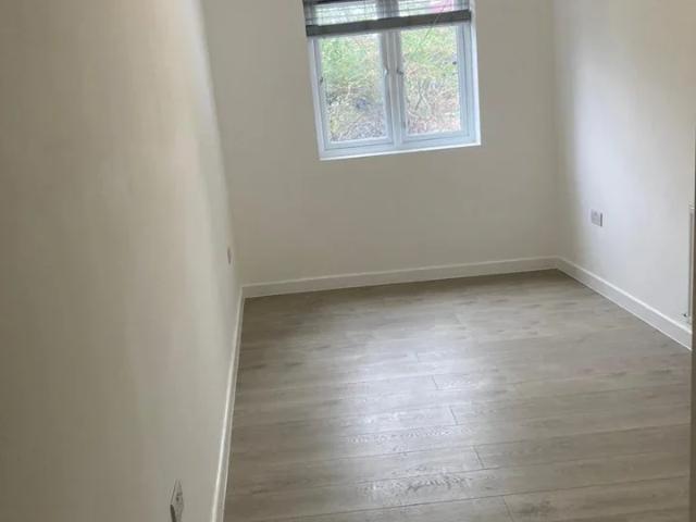Apartment at Rollins Street, Greater London