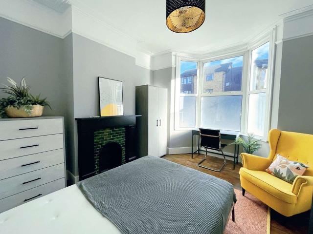 Apartment at Rolt Street, Greater London