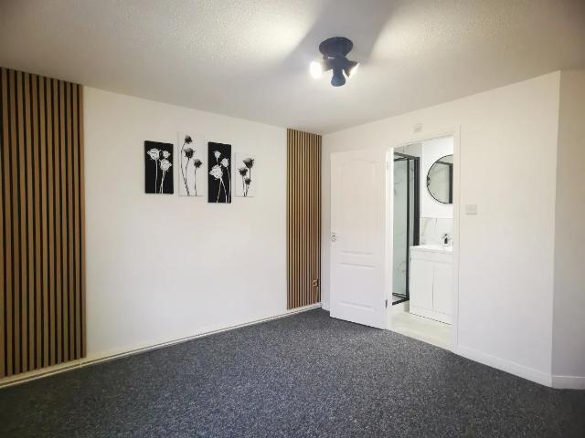 Apartment at Roman Courts, Cambridge