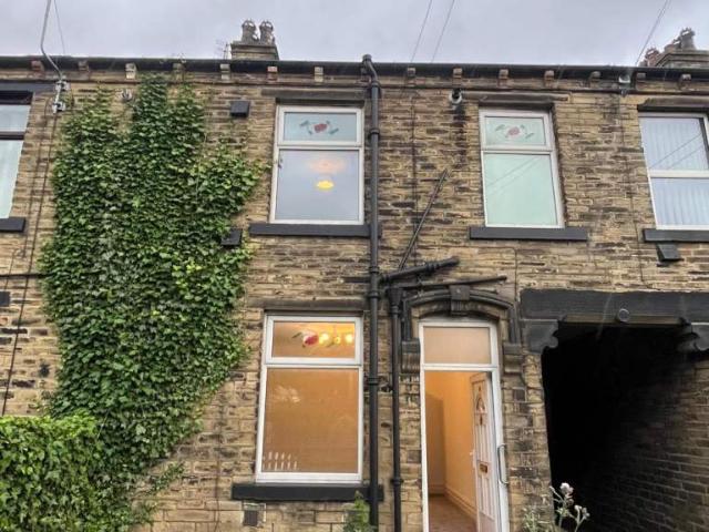 Apartment at Rook Lane, Bradford