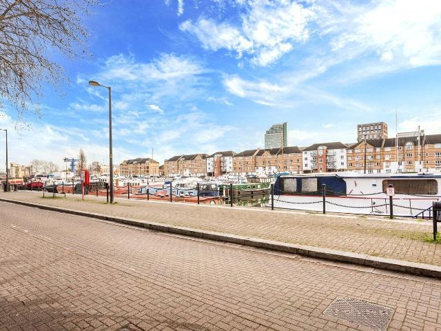 Apartment at Rope Street, Greater London