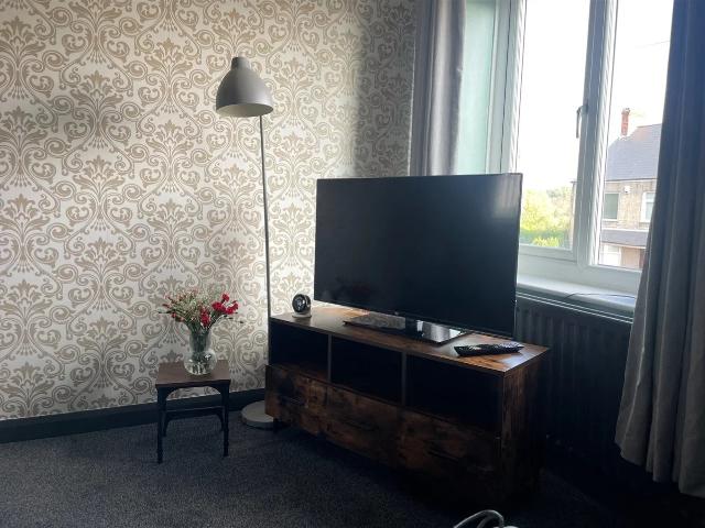 Apartment at Rosemount Road, South Church