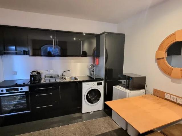 Apartment at Rosemount Viaduct, Aberdeen City